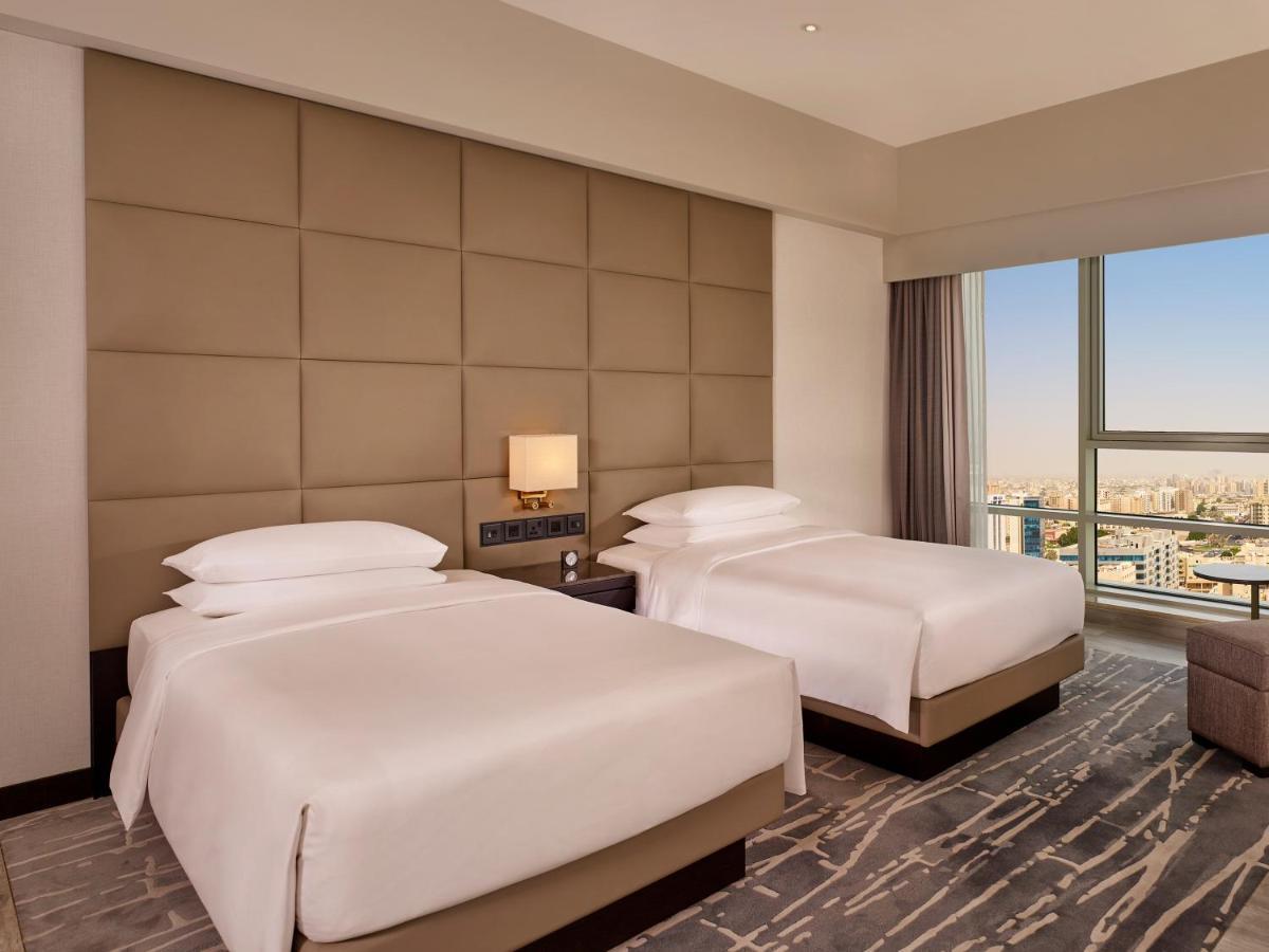 HYATT REGENCY AL KOUT MALL HOTEL KUWAIT CITY